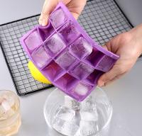 China Ice Cream Makers Easy Release 15 Cavity 24 Cavity Silicone Ice Cube Trays with Lids for sale