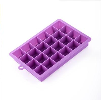 China Food Grade Silicone Ice Cube Trays with Lids 15 Cavity and 24 Cavity Easy Release Molds for sale