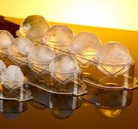 China Ball Ice Box 4 pcs PET Plastic Food Grade Fancy Ice Cube Tray For Kitchen Accessories for sale