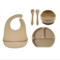 China Silicone Baby Feeding Set 5pcs Best Waterproof Safety Easy Clean Bowl with Spoon Bib for sale