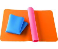 China Rectangle Silicone Anti-Skid Table Mats Table Decoration Accessories Type Mats Pads for sale