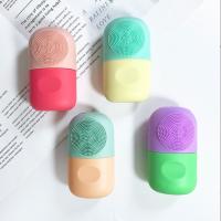 China Silicone Facial Cube Eyes Neck Skin Care Ice Roller For Face Sustainable Ice Cream Tools for sale