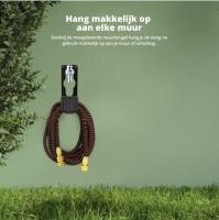 China Flexible garden hose 10/15/30 meters - retractable hose with nozzle and hose holder Flexible garden hose for sale