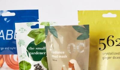 China Custom Food Grade Ziplock Coffee Packaging Bags 150 Microns Biodegradable Stand Up Pouch for sale