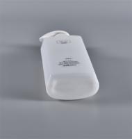 China Sturdy 500ml Flat Round PE Plastic Shampoo Pump Bottle Lotion Soap Gel Packaging for sale