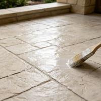 China Thermoplastic Acrylic Resin Strong Adhesion Good Dispersion Weather Resistance Good Softness for Embossed Floor Protector for sale