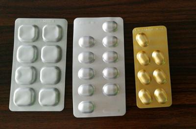 China Aluminum Aluminum Automatic Blister Packing Machine / Blistering Machine for capsules, tablets, pills for sale