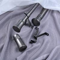 China Simple Window Curtain Rod Iron Fashion Home Hardware Extendable Metal Curtain Pole for sale