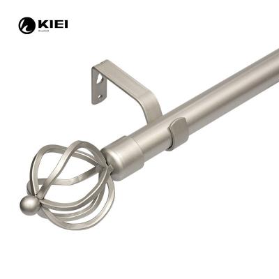 China Extendable Iron Pipe Curtain Rods With 28/25MM Diameter Home Decoration for sale