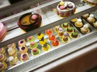 China Stainless Steel 768W Dessert Display Fridge , Multipurpose Cake Showcase Refrigerator for sale
