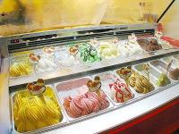 China Anticorrosive 110L Table Top Ice Cream Display Cabinet Freestanding for sale