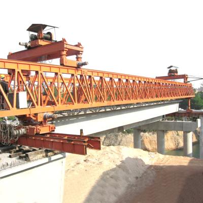 China Concrete Bridge Girder Launcher Crane Erection Machine Beam Segment Lifter 500kn for sale
