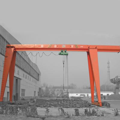 China Electric Gantry Hoist Crane 3m-40m Span 550KN Rated Lifting Moment for sale