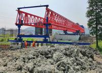 China Launcher Cursed Bridge Construction Crane 300T Beam Girder 2 Years Warranty for sale
