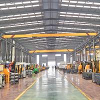 China European Single Girder Overhead Eot Crane 380v Electric for sale