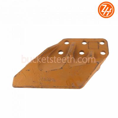 China HRC58 Excavator Side Cutters 2021232 Hitachi Excavator Spare Parts for sale