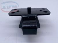 China Auto Part OEM Geniune Engine Mounting For Nissan Insulator 11220-VB000 for sale
