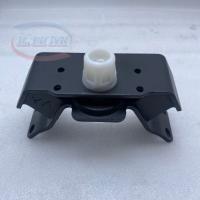 China 12371-54200  12371-62120  Auto Part 100% Tested Engine Mounting Insulator  For Toyota for sale