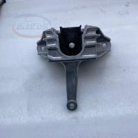 China 21815-F0000 Engine Motor Bracket With Oil  For  Hyundai Elantra And Kia for sale