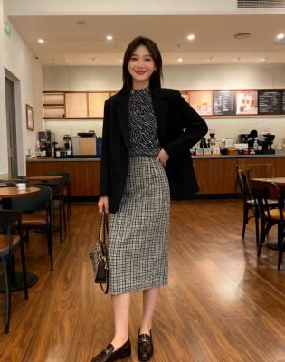 China Elegant Sparkly Puff Shoulder Long Sleeve Top - Sheer Metallic Mock Neck Blouse for sale