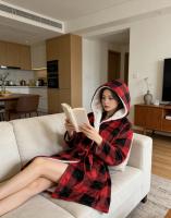 China Women's 2-Style Hooded Fleece-Lined Bathrobe for sale