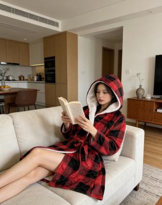 China Women's 2-Style Hooded Fleece-Lined Bathrobe for sale
