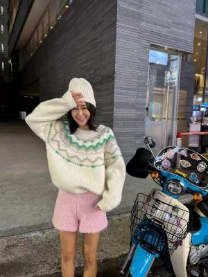 China Women's 2-Color Plush Fleece Lounge Shorts for sale