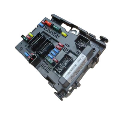 China Automotive B5 Fuse Box BSM=B3=B4 For Peugeot Citroen OE 6500Y1 9657608580 6500Y0 for sale
