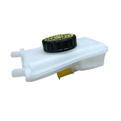 China T93 Brake Fluid Reservoir for Peugeot Citroen 1.6L 1598cc Engine Models OE 9801945880 for sale
