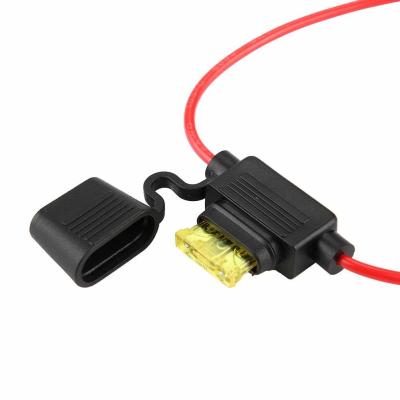 China 12V Water Resistant Add-A-Circuit Blade Type Inline Fuse Holder With Cap for sale