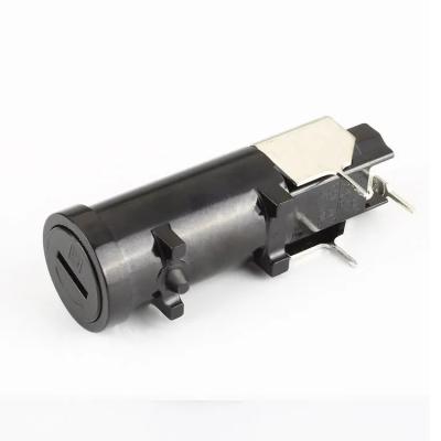 China Phenoric Resin Bayonet Type Cap 6x30mm 15A 30A 500V 600V AC PCB Mounted Fuse Holder for sale