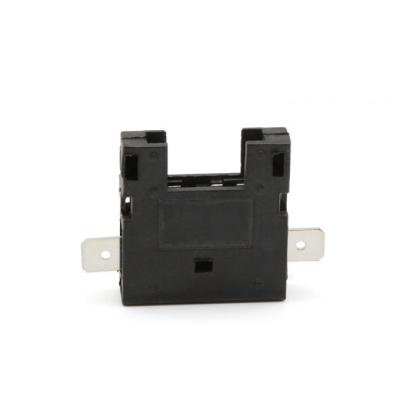 China 30A 32V Automotive Blade Fuse Holder PA66 Brass PCB Mount for sale