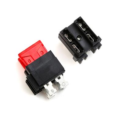 China SL-703E2A 2 Poles Panel Mount Blade Fuse Holder with PA66 Material and Brass Terminal for Automotive Applications for sale