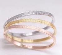 China 18k Gold Plated Laser Engraved Bracelet Custom Jewelry Ladies Bangle Bracelet for sale