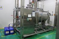 China Split Type Stainless Steel 304 Aseptic Cold Filling Machine 2500 BPH 2.5L for sale