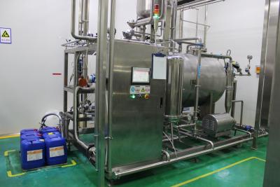 China Split Type Stainless Steel 304 Aseptic Cold Filling Machine 2500 BPH 2.5L for sale