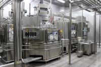 China 300ml 1500ml Aseptic Cold Fruit Juice Filling Machine for sale