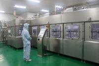 China Patented Filling Valve Ultra Clean Filling Machine 12000-48000 BPH 500ml for sale