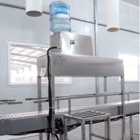 China Stainless Steel 1500bph 5 Gallon Water Filling Machine Automatic Bottling Line for sale
