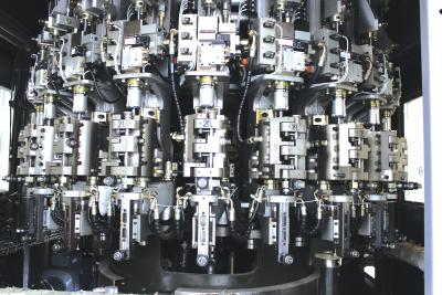 China Great Flexibility 18000BPH PET Stretch Blow Molding Machine for sale