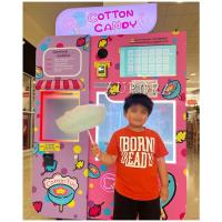 China Touch Screen Commercial Vending Cotton Candy Machine With 25L Tank Capacity for sale