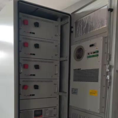 China 51.2V Modular Scalable Outdoor Battery Cabinet with Industrial Air Cooling for Energy Storage for sale