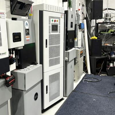 China On Grid Inverter with 100-1000kW Rated Power 400V Output Voltage and IP20 Protection for Commercial Use for sale