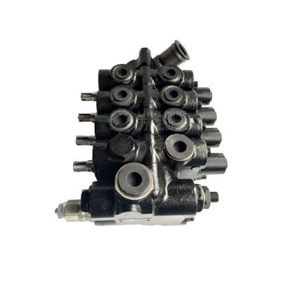 China Hydraulic Transmission Forklift 4 Spool Control Valve 2CN57-30241 for FD20-30 Series for sale
