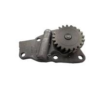 China Forklift Oil Pump 6204-51-1210 for Koma 4D95 4D95S Engine Spare Parts for sale