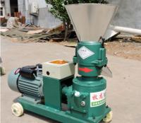 China Animal sinking feeding pellet making machine pigs rabbits chickens ducks fodder feed processing machine for sale