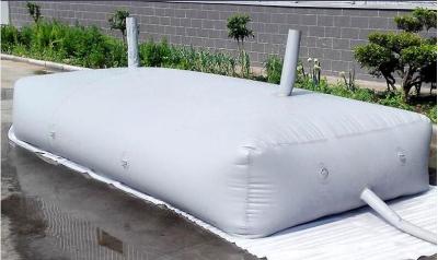 China 6-15 Years Durable Life Tarpaulin Liquid Storage Flexible Bag Heavy Duty Water Tank for sale