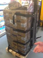 China Reinforce PVC Coated Mesh, Non-slip Mesh for Pallet Packing, Wrapping Mesh 450g. for sale