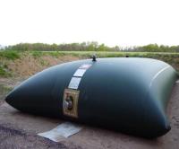China Tarpaulin 30000L Bladder Fuel Tank , Gas Bag Fuel Safe Bladder Light In Weight Portable Fuel Tanks for sale