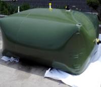 China Scratch Resistance Bladder Fuel Tank Pillow Shape Fuel Containers Liquid Containment Fuel Bladder for sale